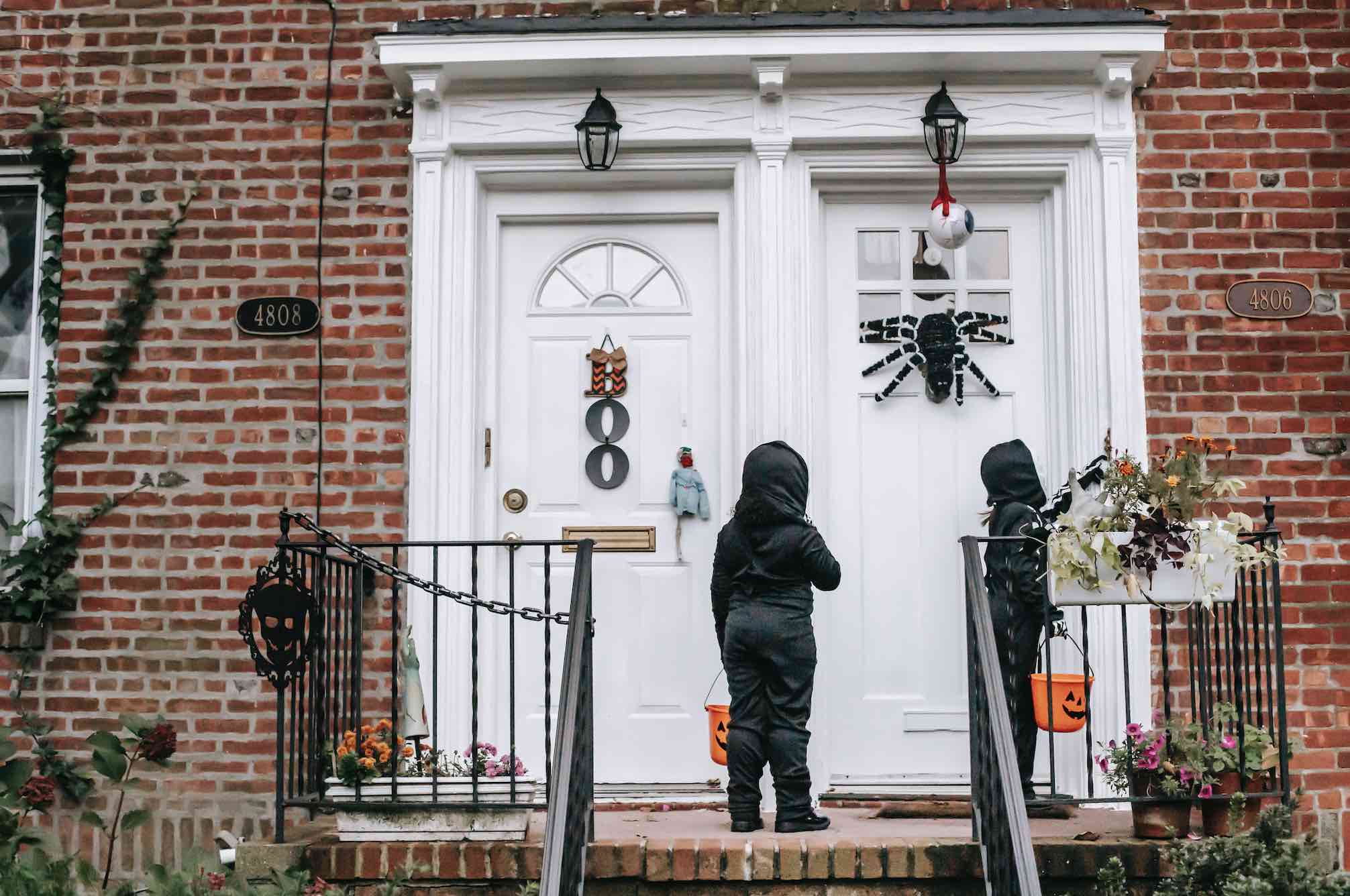 How to Make Your Front Door Look Spooky for Halloween