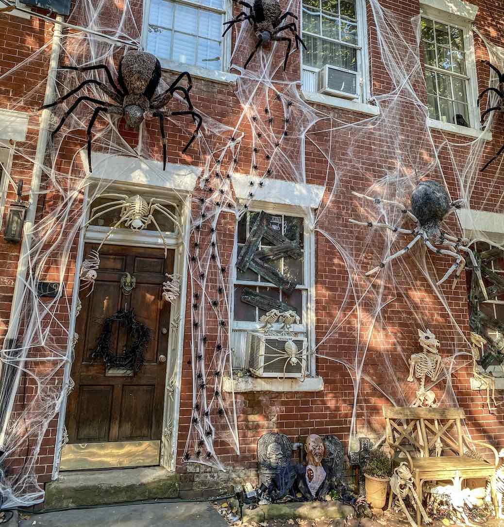 How to Make Your Front Door Look Spooky for Halloween